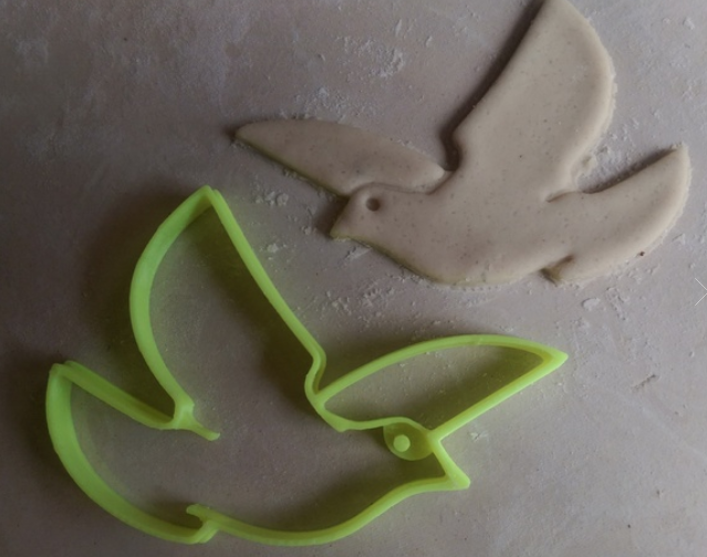 Flying Bird Cookie Cutter - Cookie Cutters Canada